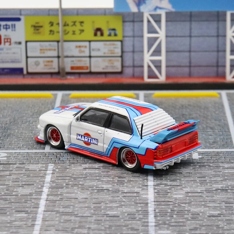 TSM MODEL LTO M3 E30 Martini 1:64 002 — фото 1