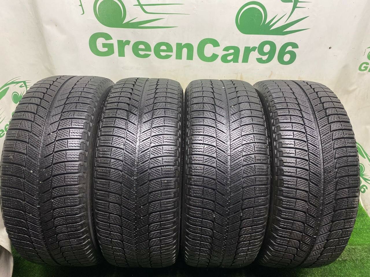 Комплект (4 шт) зимних БУ шин Michelin X-Ice XI2 225/60 R17 50% износ NCQ799675