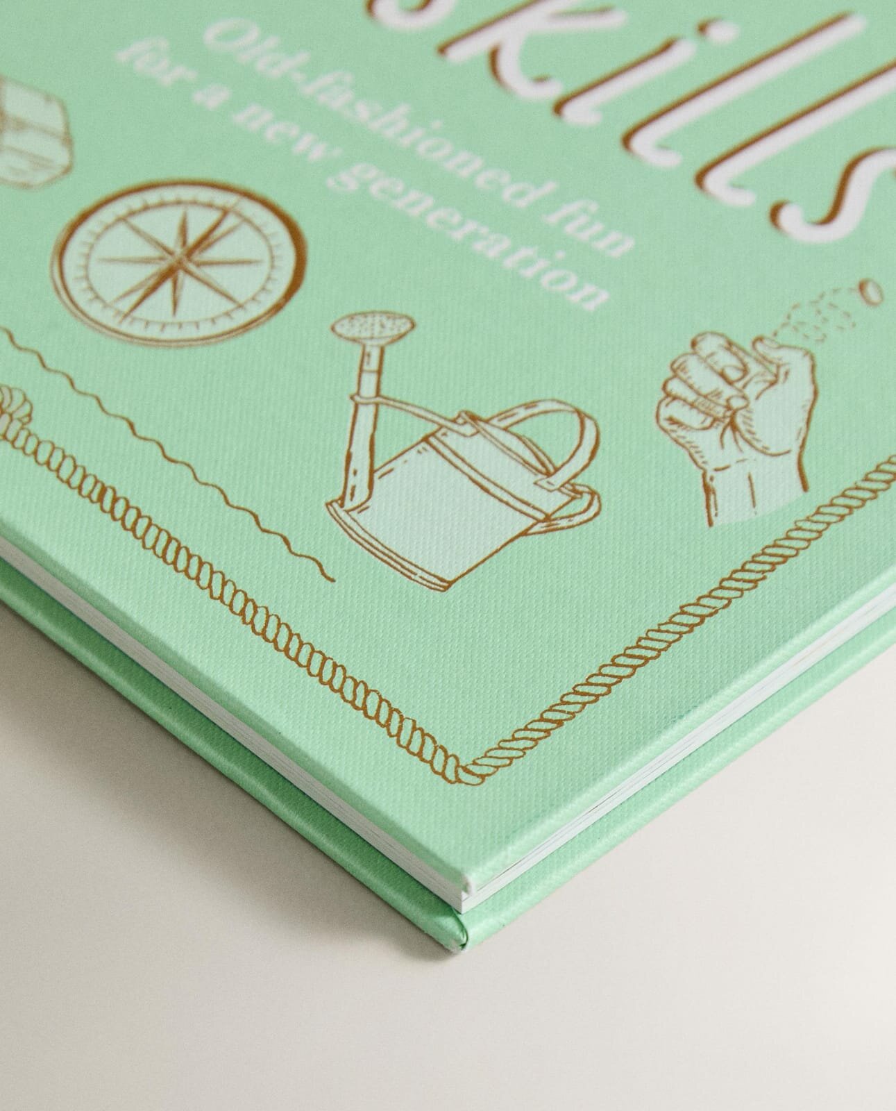 Книга ZARA HOME The Handbook of Forgotten Skills, разноцветный, 27 x 10 см 6696/054/999-99