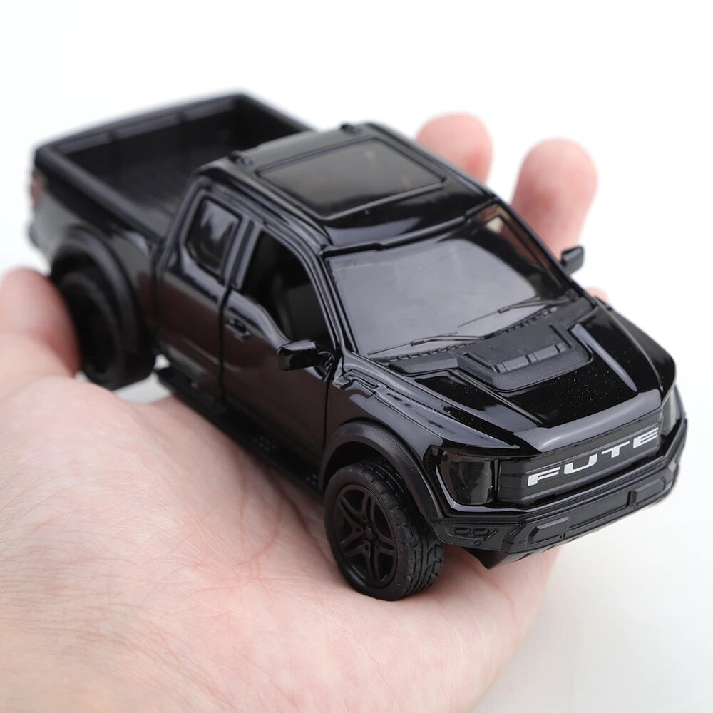 Металлический грузовик 1/36