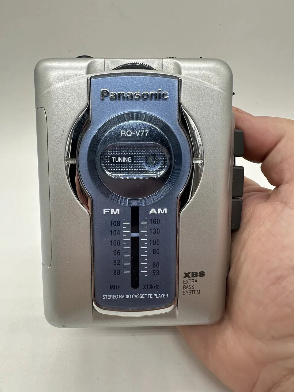 Редкий кассетный стерео аудио плеер Panasonic RQ-V77 шикарный рабочий