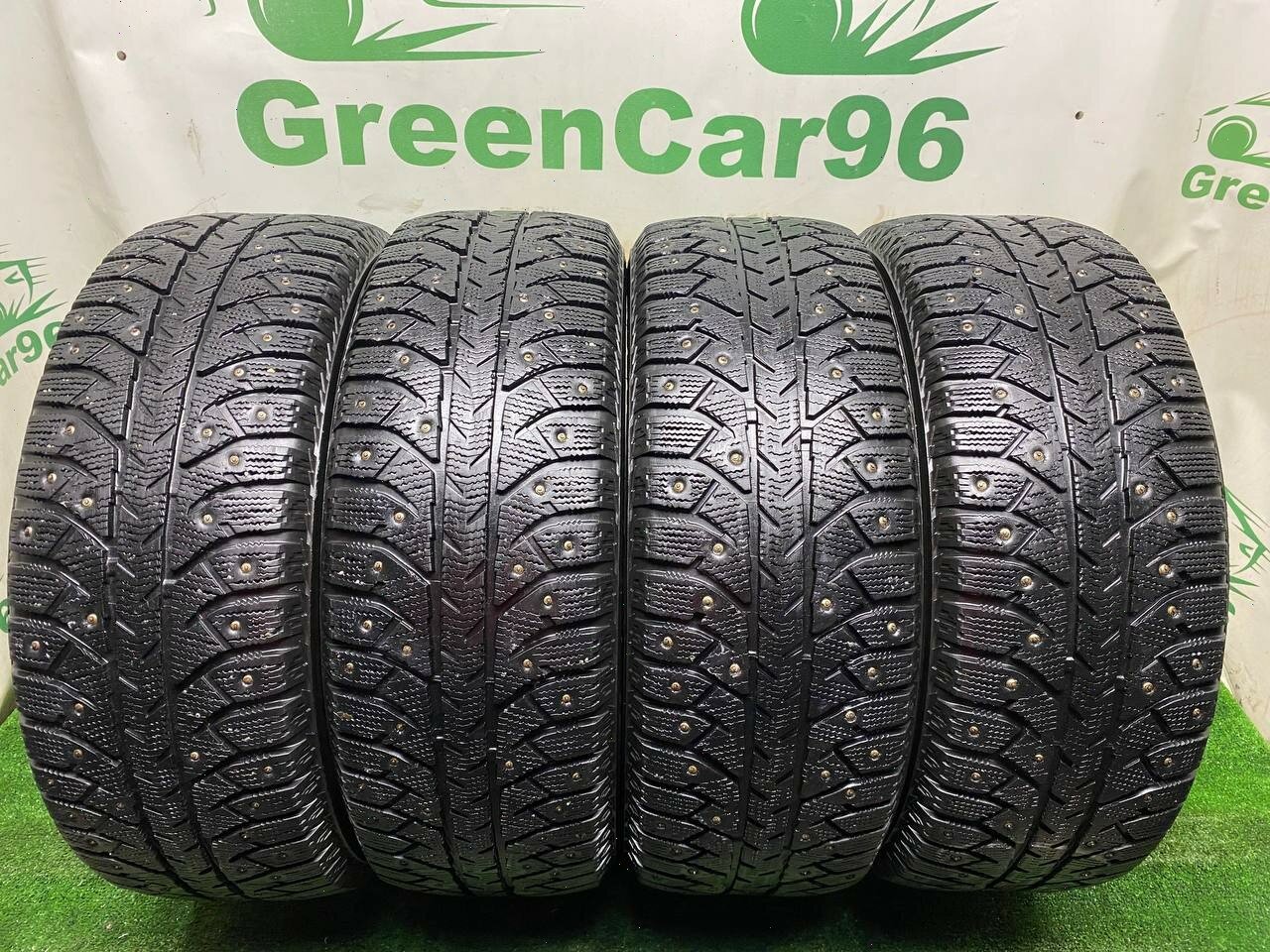 Комплект (4 шт) зимних БУ шин Bridgestone Ice Cruiser 7000 225/65 R17 20% износ FBP586282