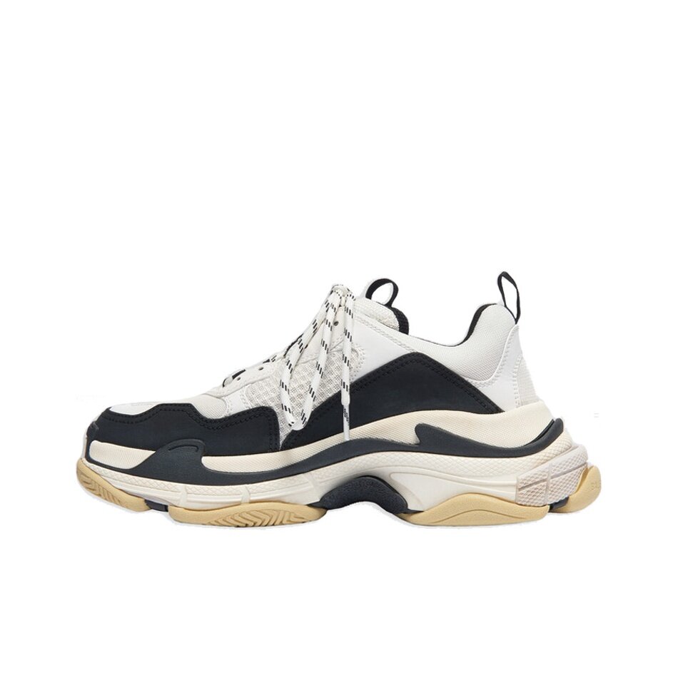 Кроссовки Triple S