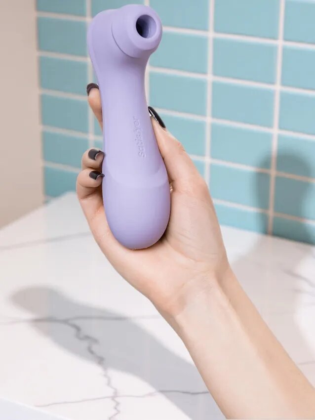 Сиреневый вакуумный стимулятор клитора Satisfyer Pro 2 Generation 3 с управлением через приложение - сиреневый
