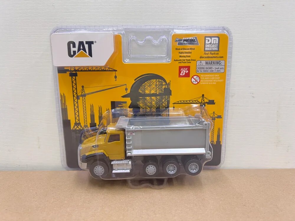 DM 1:64 Caterpillar CAT Дорожный каток, экскаватор и погрузчик в блистерной упаковке Модель инженерной техники из сплава CT660 84643CS