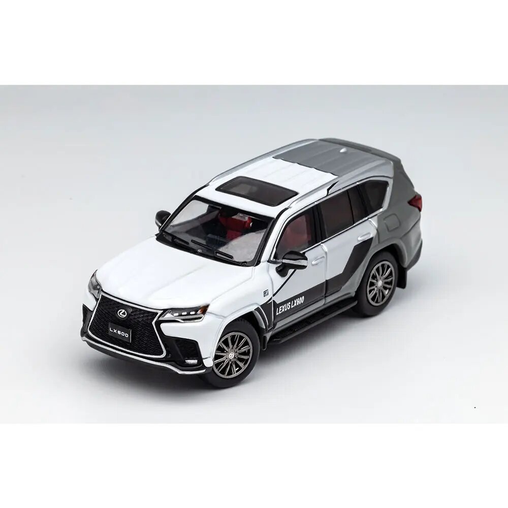 Lexus LX600 белый, 1/64, Sport Design