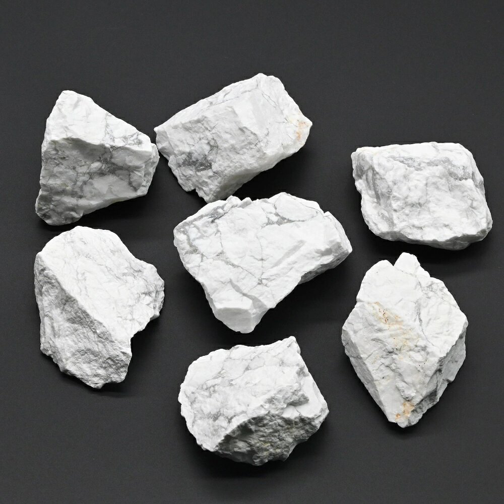 Минерал кахолонг 35*26*20мм, 20-29г