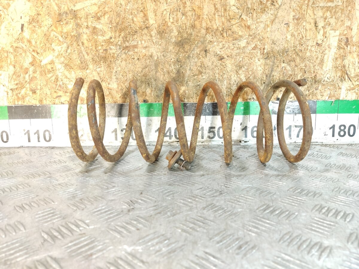 Пружина передняя VAZ 2114 21082902712
