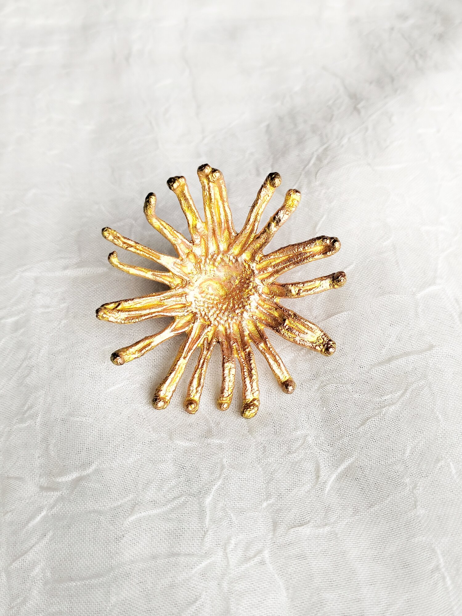 Брошь Медная мастерская GALATEA