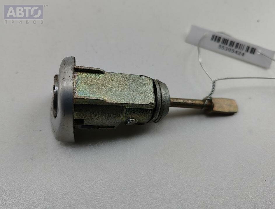 Личинка замка Volkswagen Passat B5