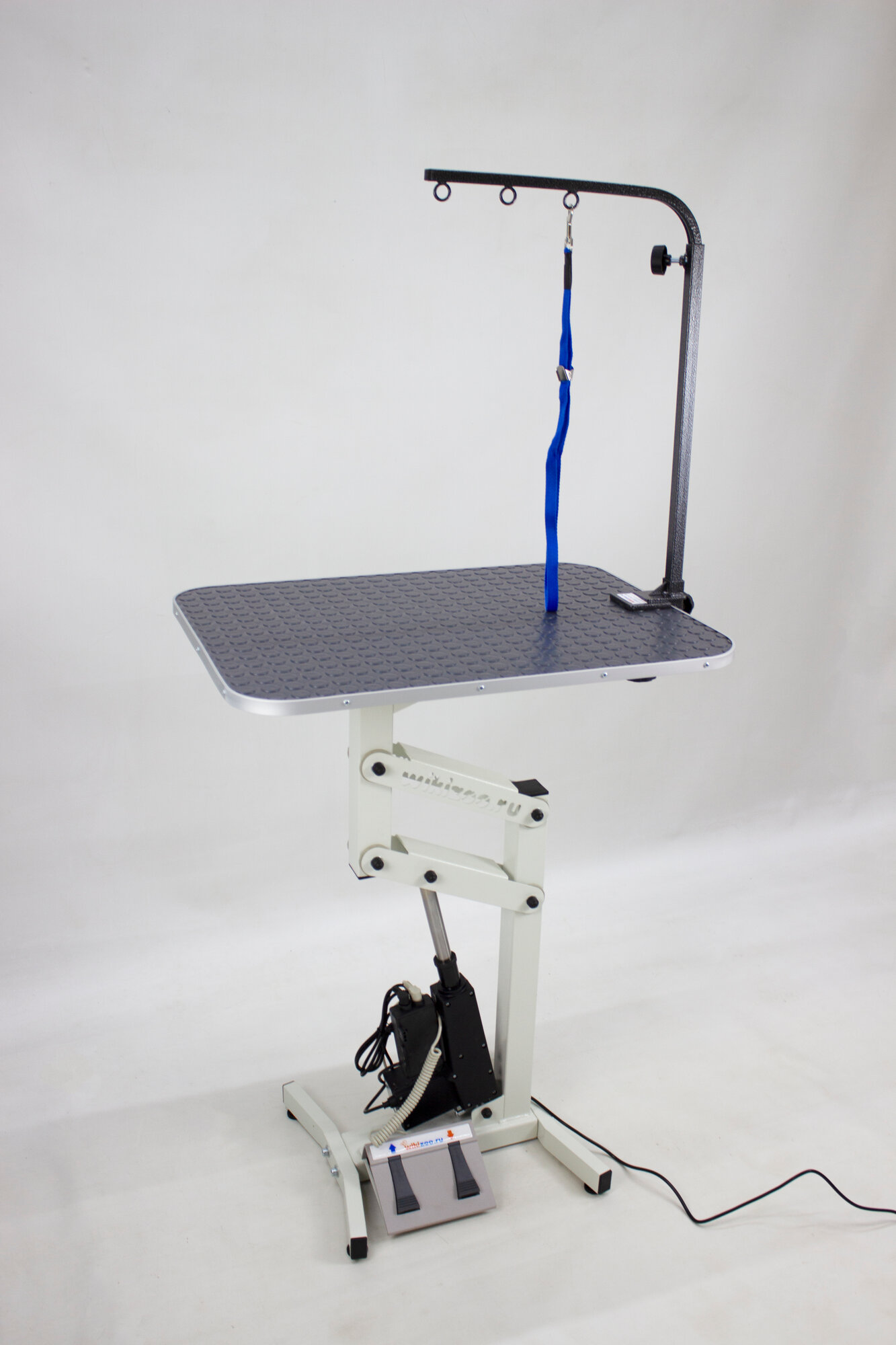 Стол wikiGROOM N2 , прямоугольный, электрический ,70 x 50, с регулировкой высоты 68-94 см, серый