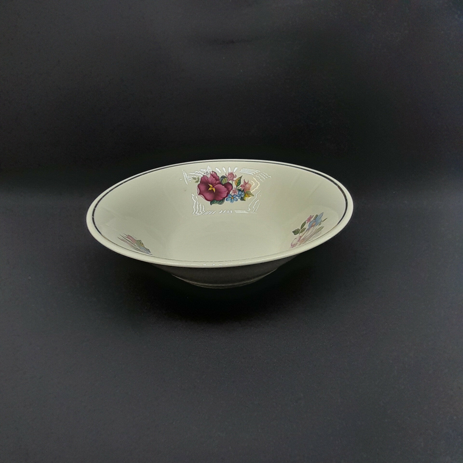 Винтажная салатница, Добруш, фарфор деколь позолота 22 см, СССР