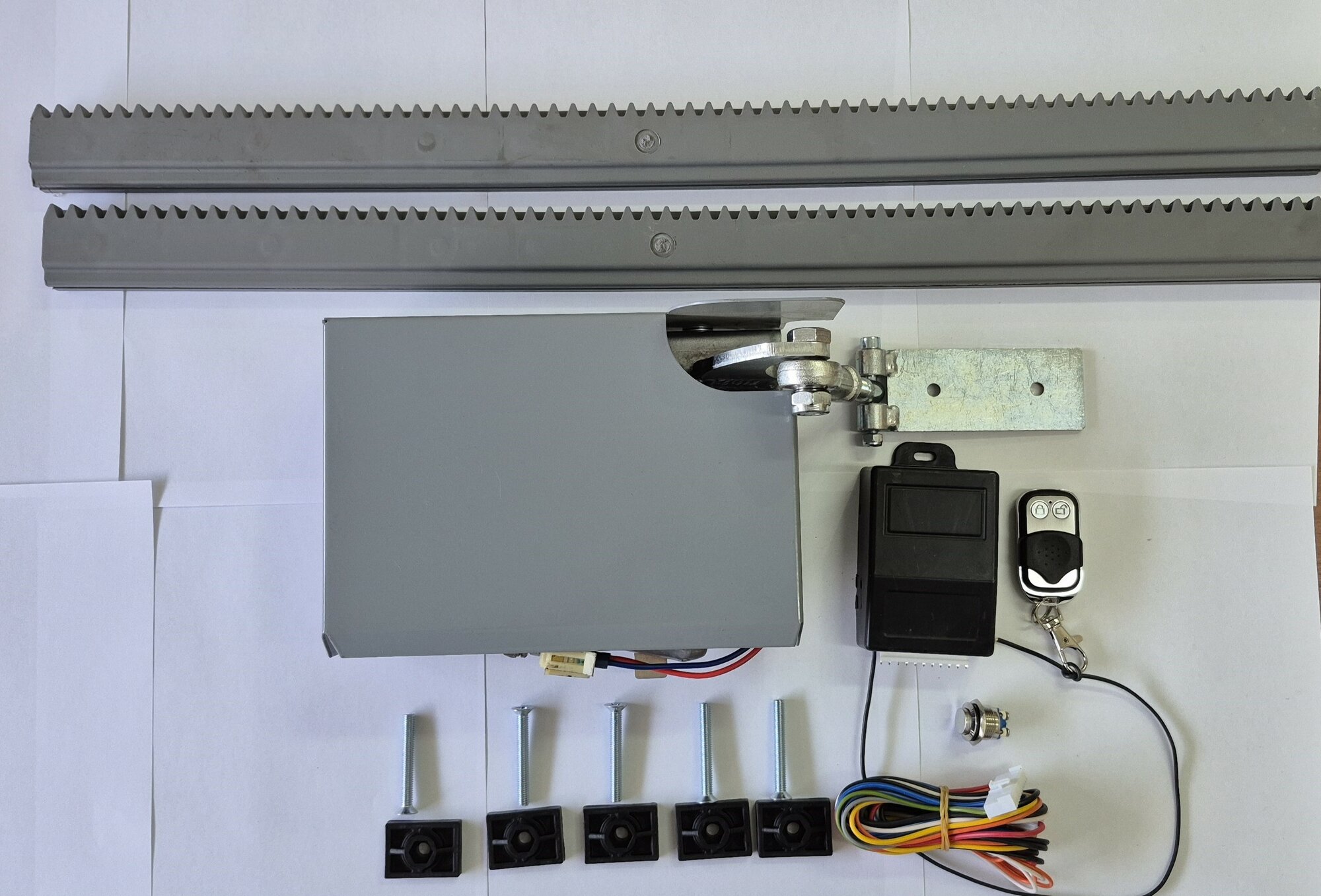 Электропривод сдвижной двери для микроавтобусов. арт. СК01100