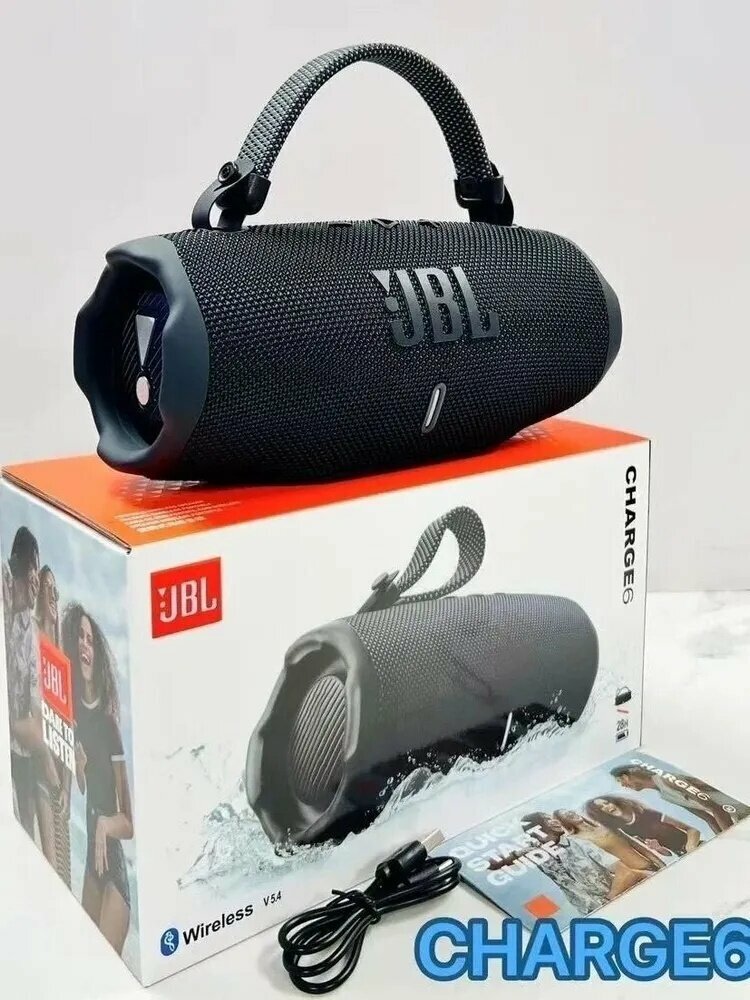 Эксклюзивная модель JBL Charge 6 в красном цвете выполнена водонепроницаемой и защищенной от падений