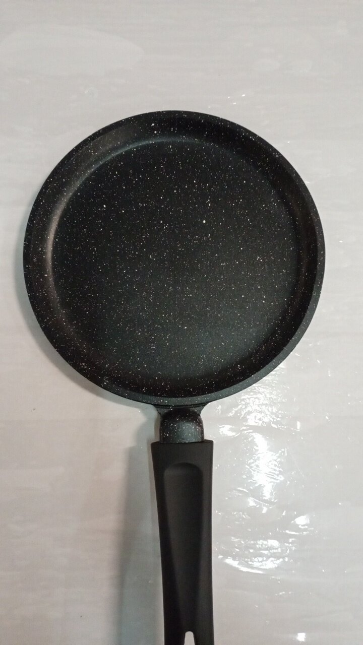 Сковорода блинная MAUNFELD GALAXITE MF22GLX01PP из литого алюминия, 22 см