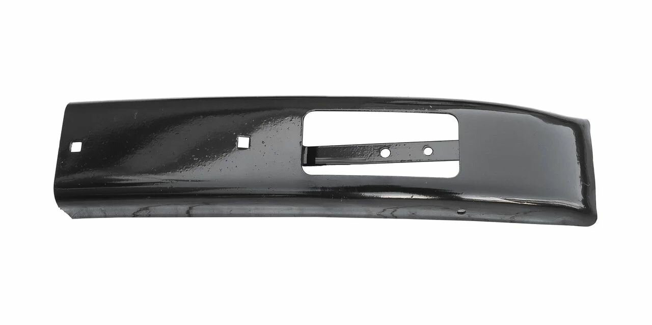 Бампер задний УАЗ 452 Буханка нового образца (с 2015 г.) с отверстием под фонарь (металл)