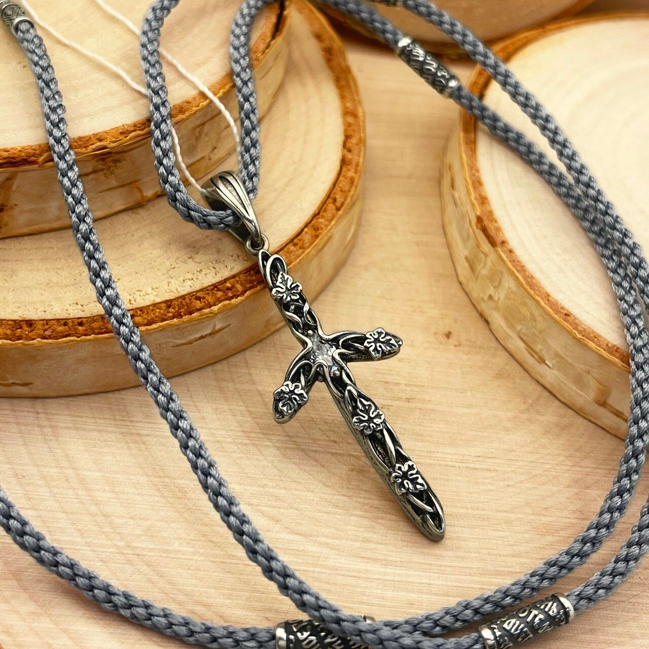 Крестик, серебро, 925 проба, чернение, оксидирование, фианит