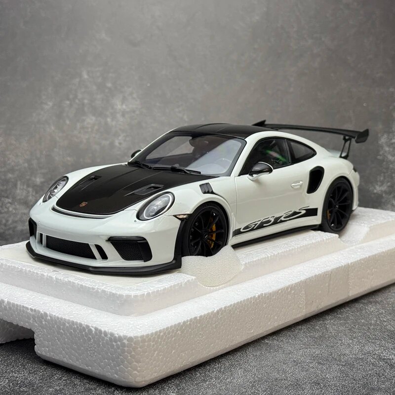 AUTOart 1/18 масштаба 911 GT3 RS Белый, 78176 White