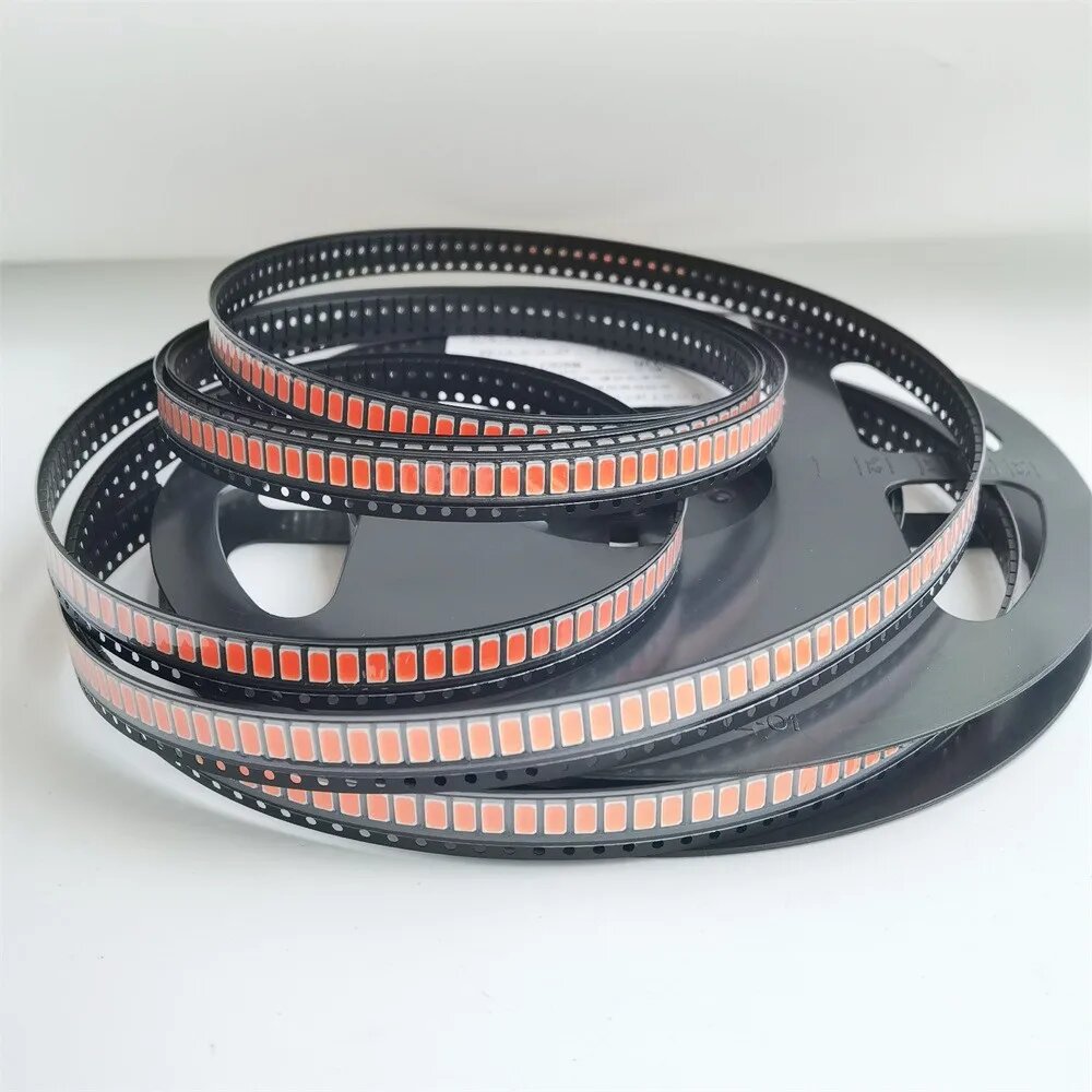 Светодиодный чип полного спектра SMD 5730, 100 шт, 400 нм, 840нм, 0,5 Вт, светодиоды для выращивания растений 3-3,4 в, 150 мА