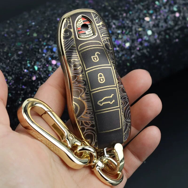 Черно-золотой чехол для ключа Porsche с пряжкой-стрипом и крючком для Cayenne, Macan, 718, Taycan, Panamera - B Стиль
