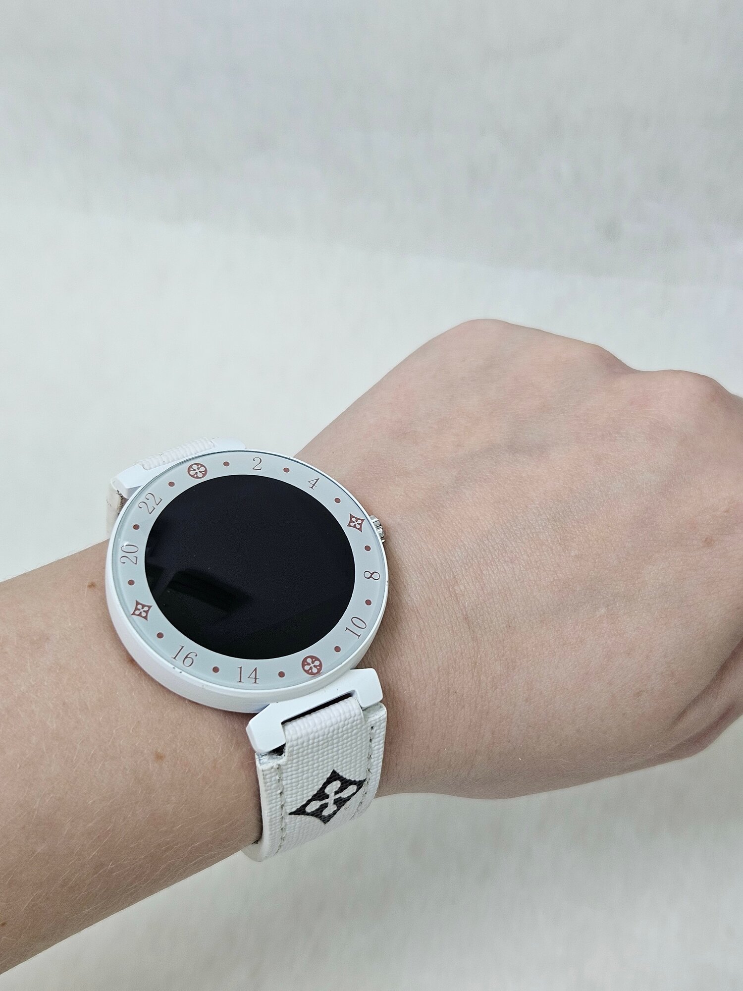 Умный браслет Орбита OT-SMS07, Белый, цветной экран 1.3", Bluetooth 4.0