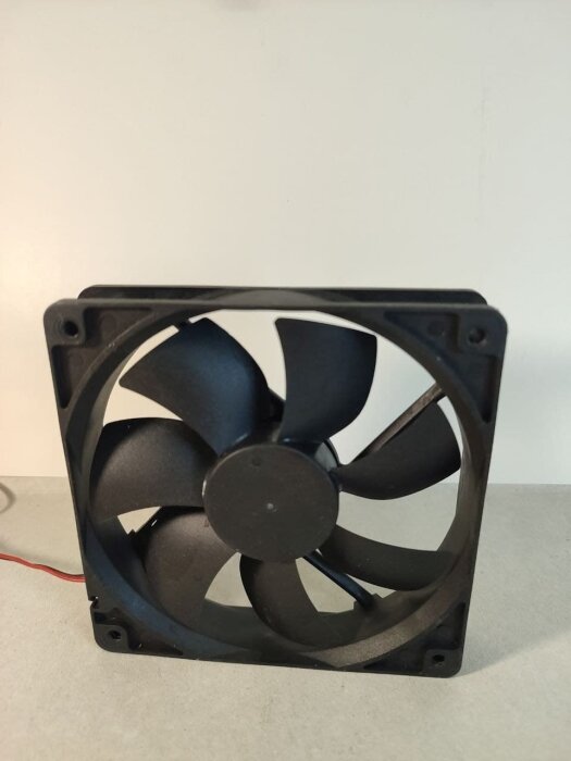 Вентилятор 120x120x25 DC 12V FMT DFS1202512L 2 pin