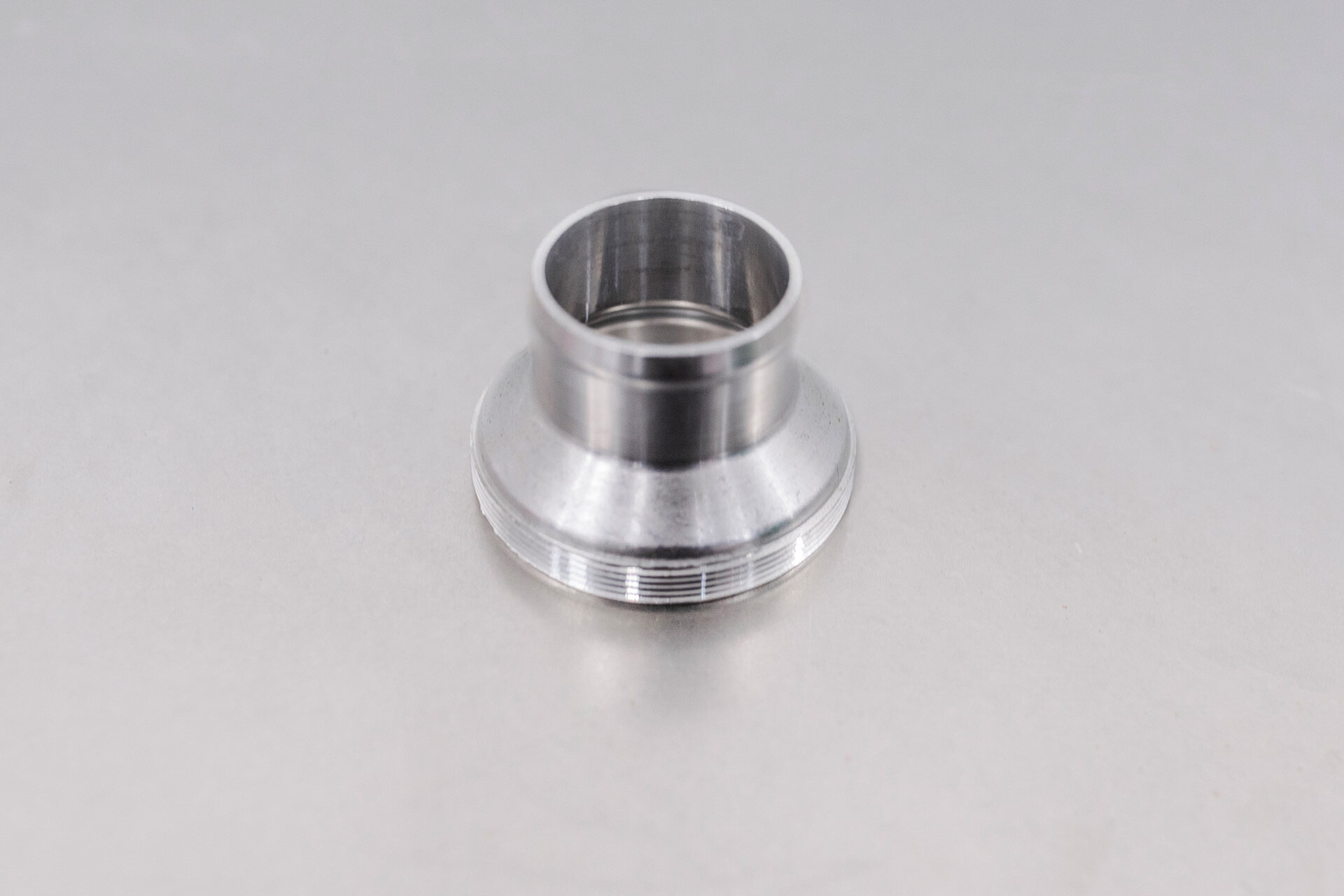 Шланговый фланец TiAL Sport QRJ 29 мм, алюминий, артикул 004794