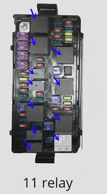 Автомобильный релейный блок Geely CK, Цвет: 11 relay
