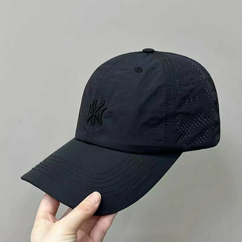 Бейсболка MLB, NEW ERA, унисекс, подходит как для мужчин, так и для женщин.