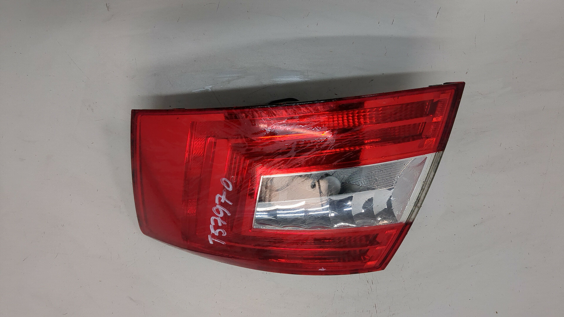 Фонарь (задний) правый Skoda Octavia (A7) Б/У