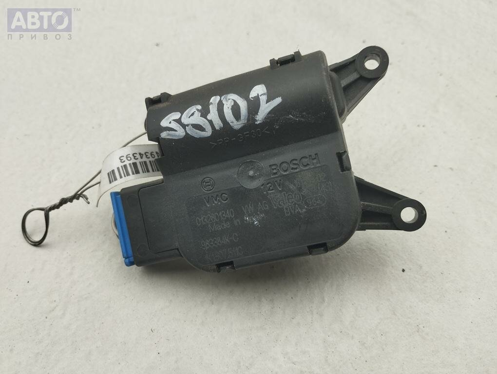 Моторчик заслонки отопителя Volkswagen Golf-5