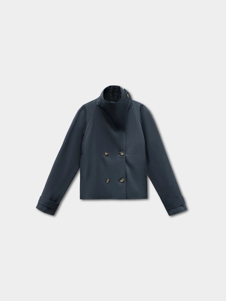 Тренчкот Андорра