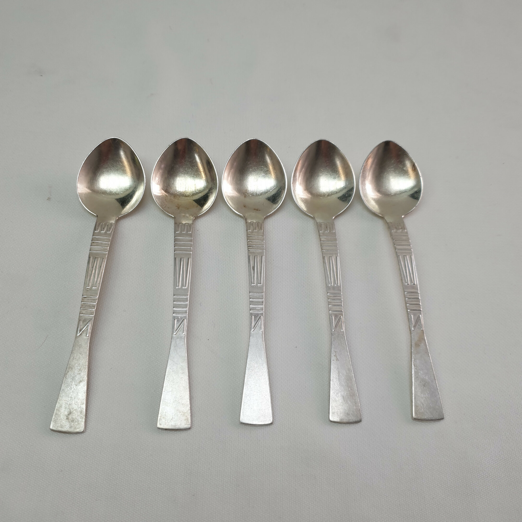 Набор из 5 винтажных чайных ложек, Таллинский завод, мельхиор. СССР