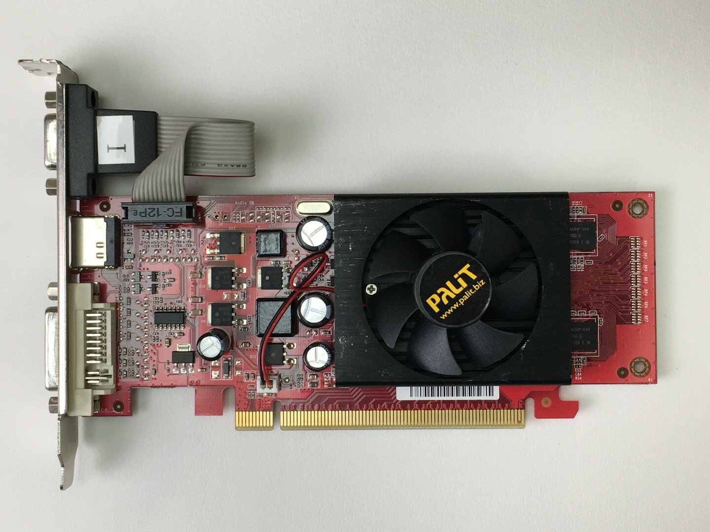 Видеокарта 512Mb GeForce 210 GT, Palit GF210 512M DDR2 64B CRT DVI HDMI PCI-E