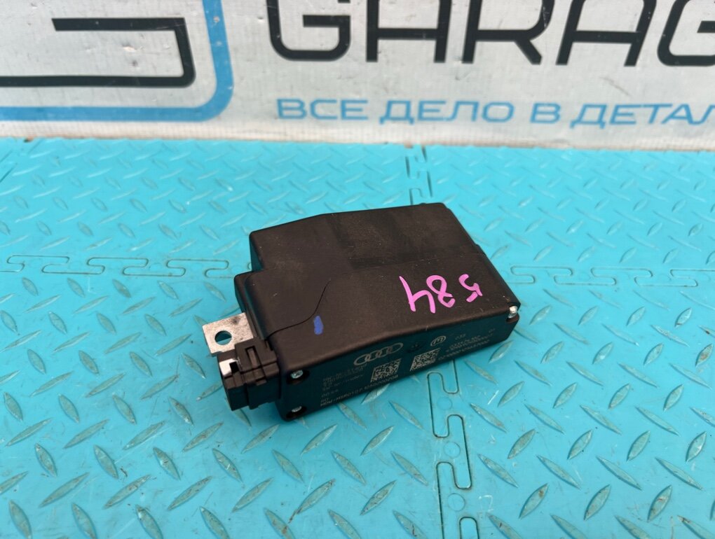 Блокиратор руля Audi A8 2011 D4 CDRA 4.2 OEM 4H0905852B