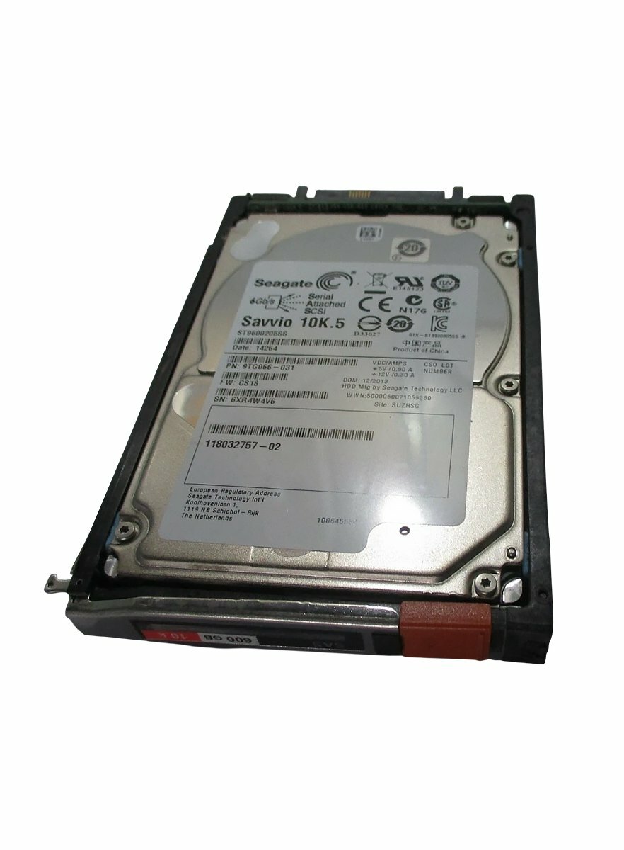 Жесткий диск EMC 600Gb 10000 SAS 2.5" HDD 118032757-02