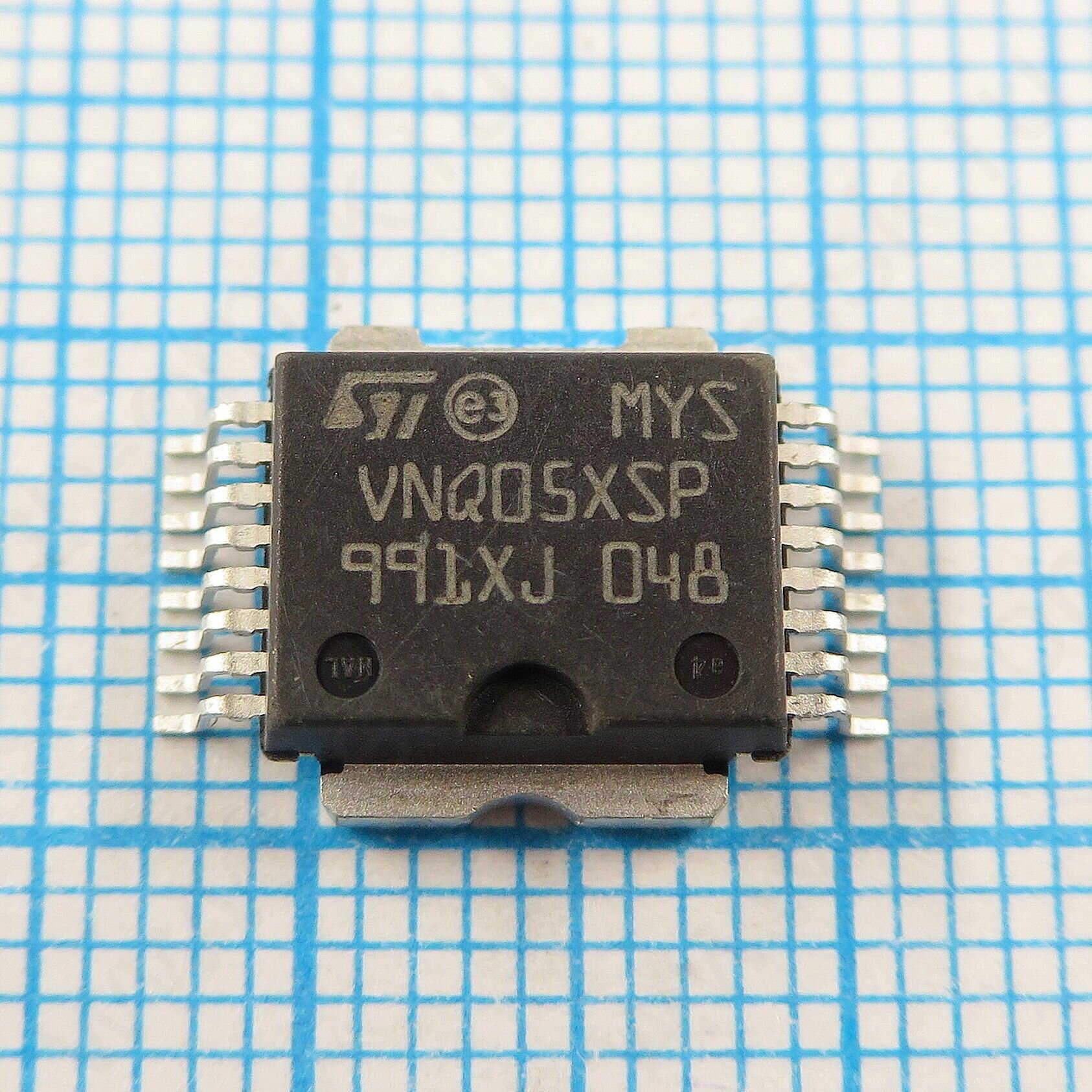 VNQ05XSP - Tвердотельное реле
