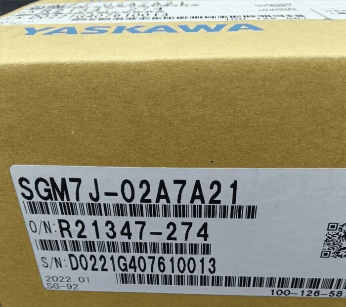 Модуль Yaskawa SGM7J-02A7A21