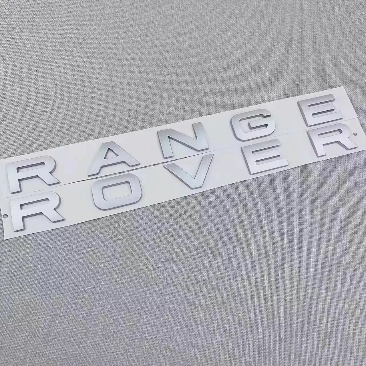Эмблема-буквы "Range Rover" на капот для Land Rover Range Rover, Freelander, SVR, черная для стильного спортивного вида