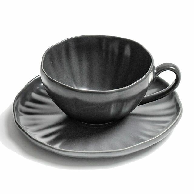 Чашка с блюдцем STENOVA HOME Lotus, 250мл фарфор, черная
