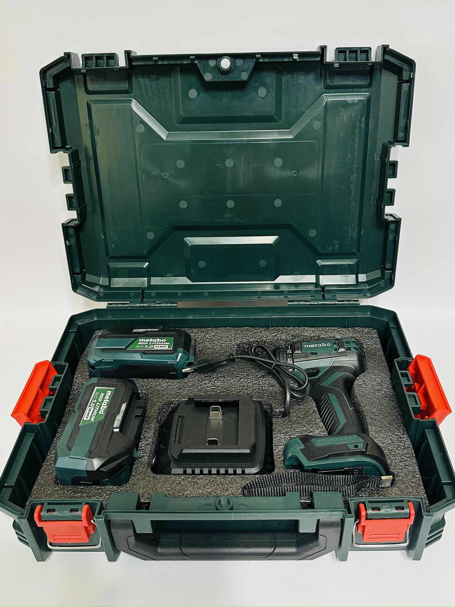 Винтоверт Metabo АКБ 48V — фото 1
