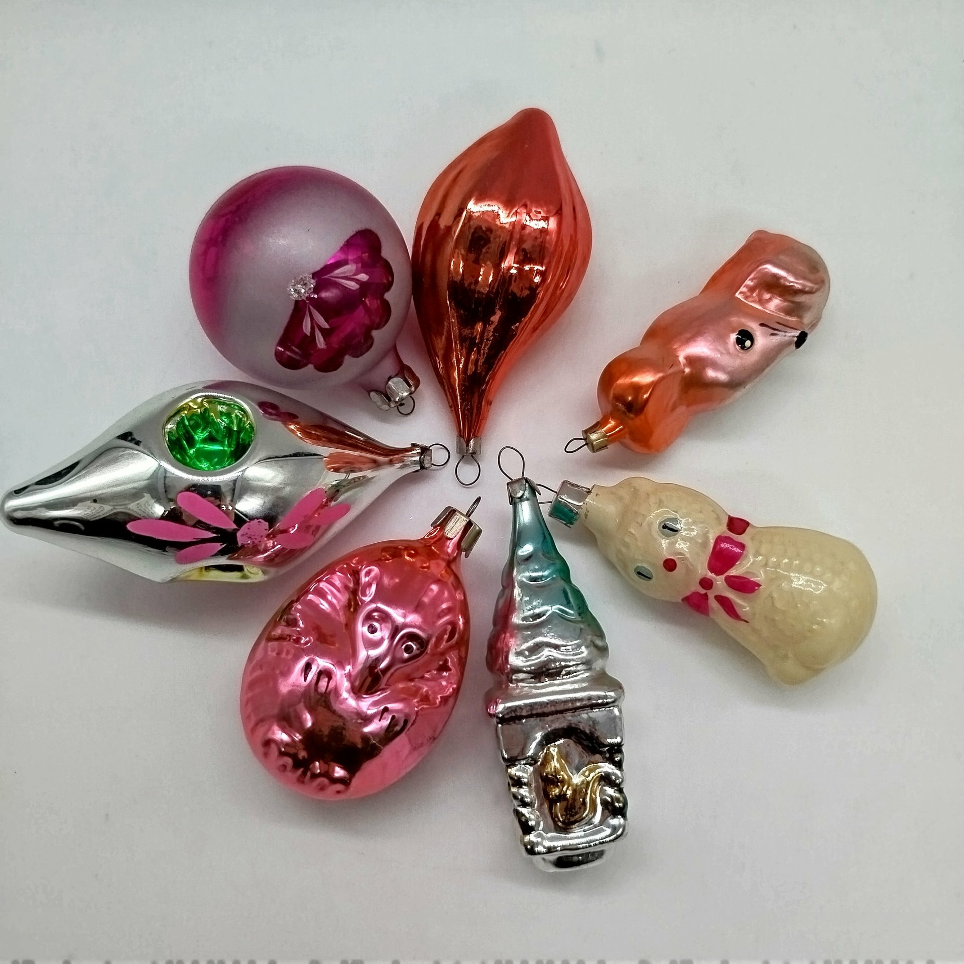 Набор из 7 ёлочных игрушек в подборе, стекло, краска, СССР, 1960-1990 гг.