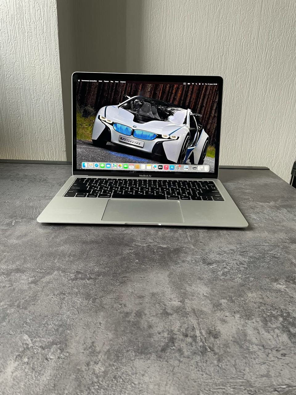 13.3" Ноутбук Apple MacBook Air (Retina)13 2018, Intel Core i5 1.6 ГГц, RAM 8 ГБ, SSD 256 ГБ, Intel UHD Graphics 617