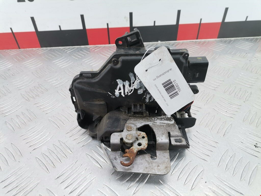 Замок двери передней правой Audi A6 C5 4B1837016G арт. 1668015