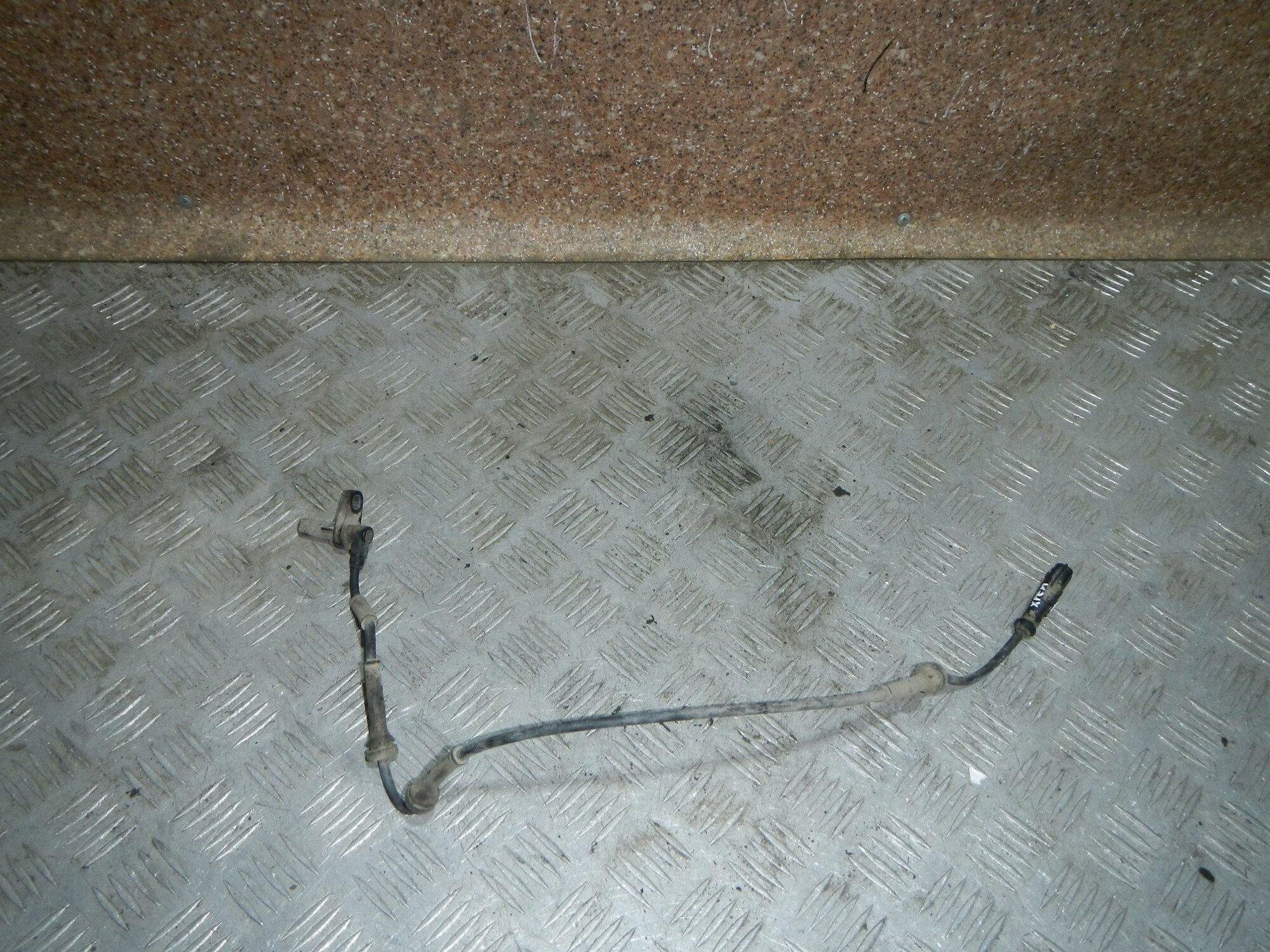 Б/У Датчик ABS передний, ВАЗ-LADA XRAY LADA XRAY (15-) Сломано место крепления разъема. 490454 LADA арт. 8450022220