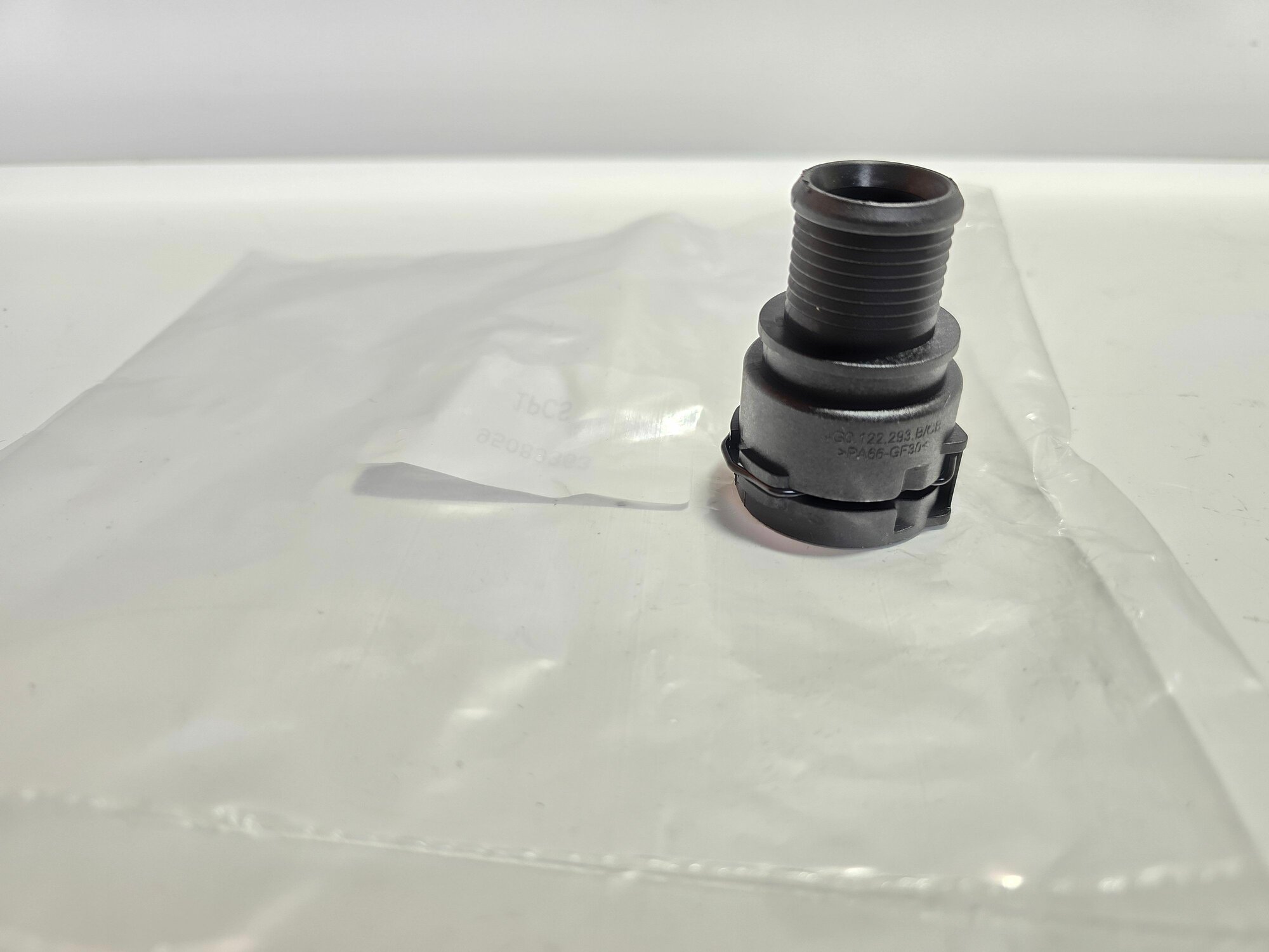 Соединитель шланга обогрева (быстросъем) Круз, Орландо, Авео Т300, Кобальт, Равон Р4, Опель