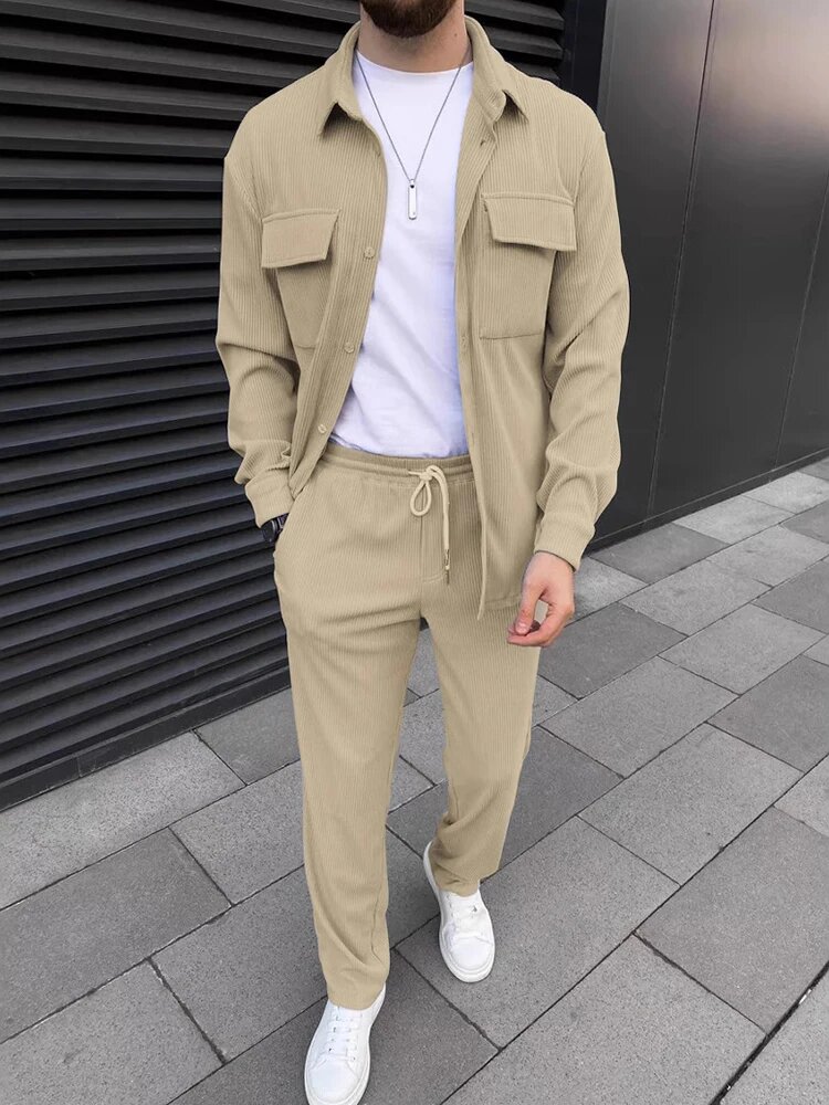 Комплект одежды