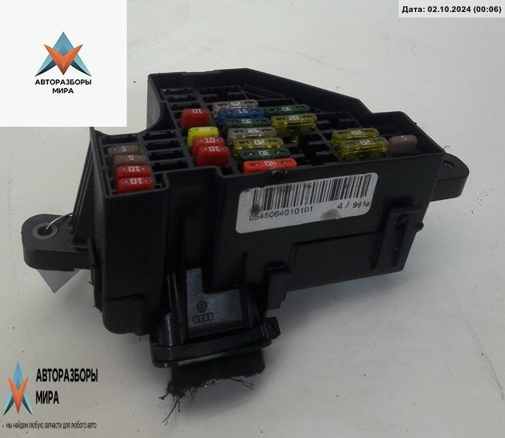 Блок предохранителей Volkswagen Golf-6 2013