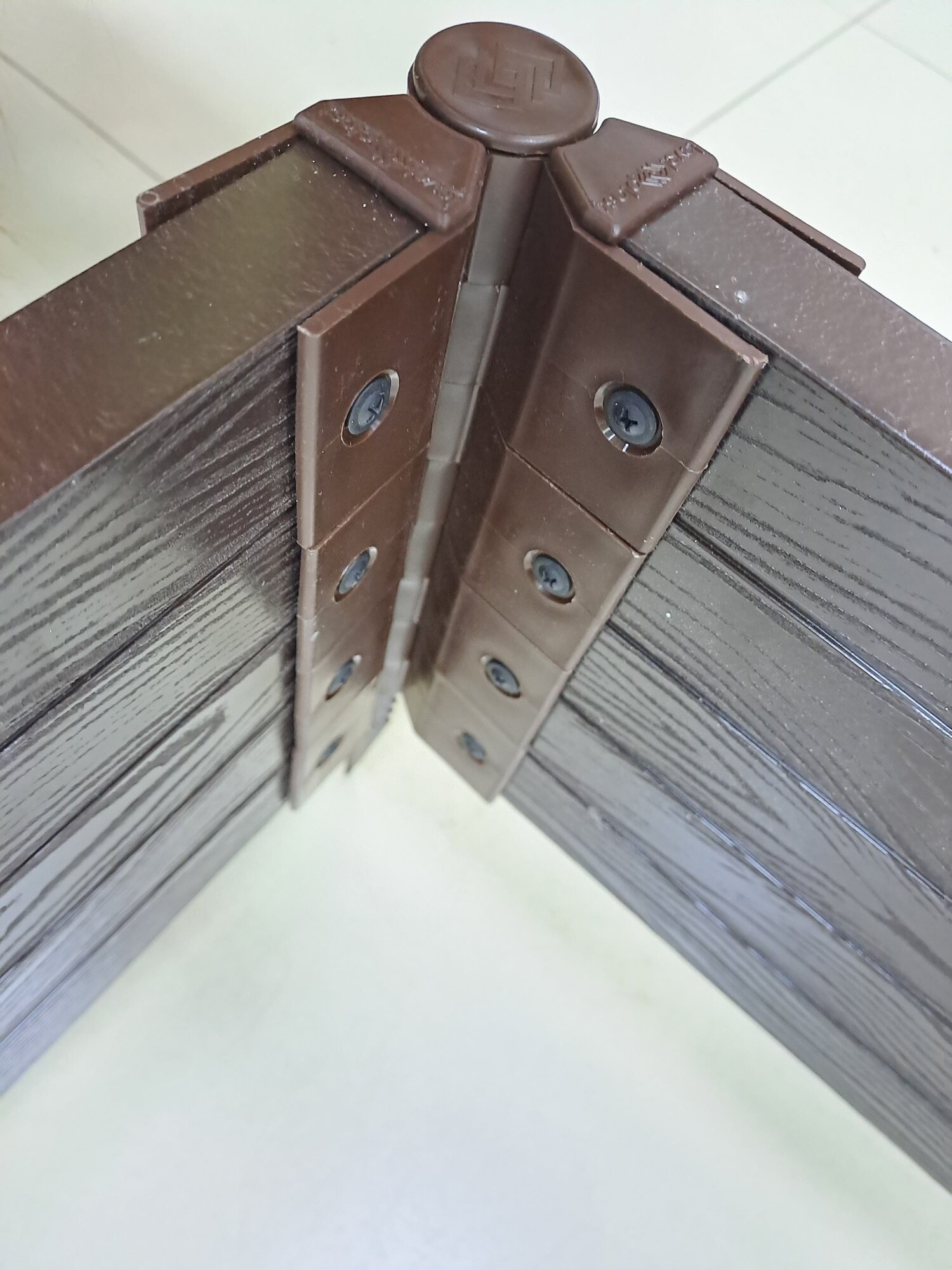 Грядка из древесно-полимерного композита