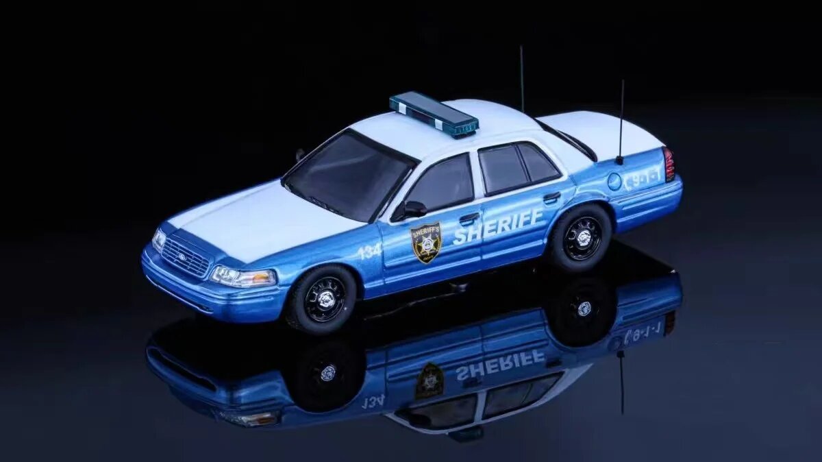 Коллекционная модель ROLLIN 1 64 CV из металла